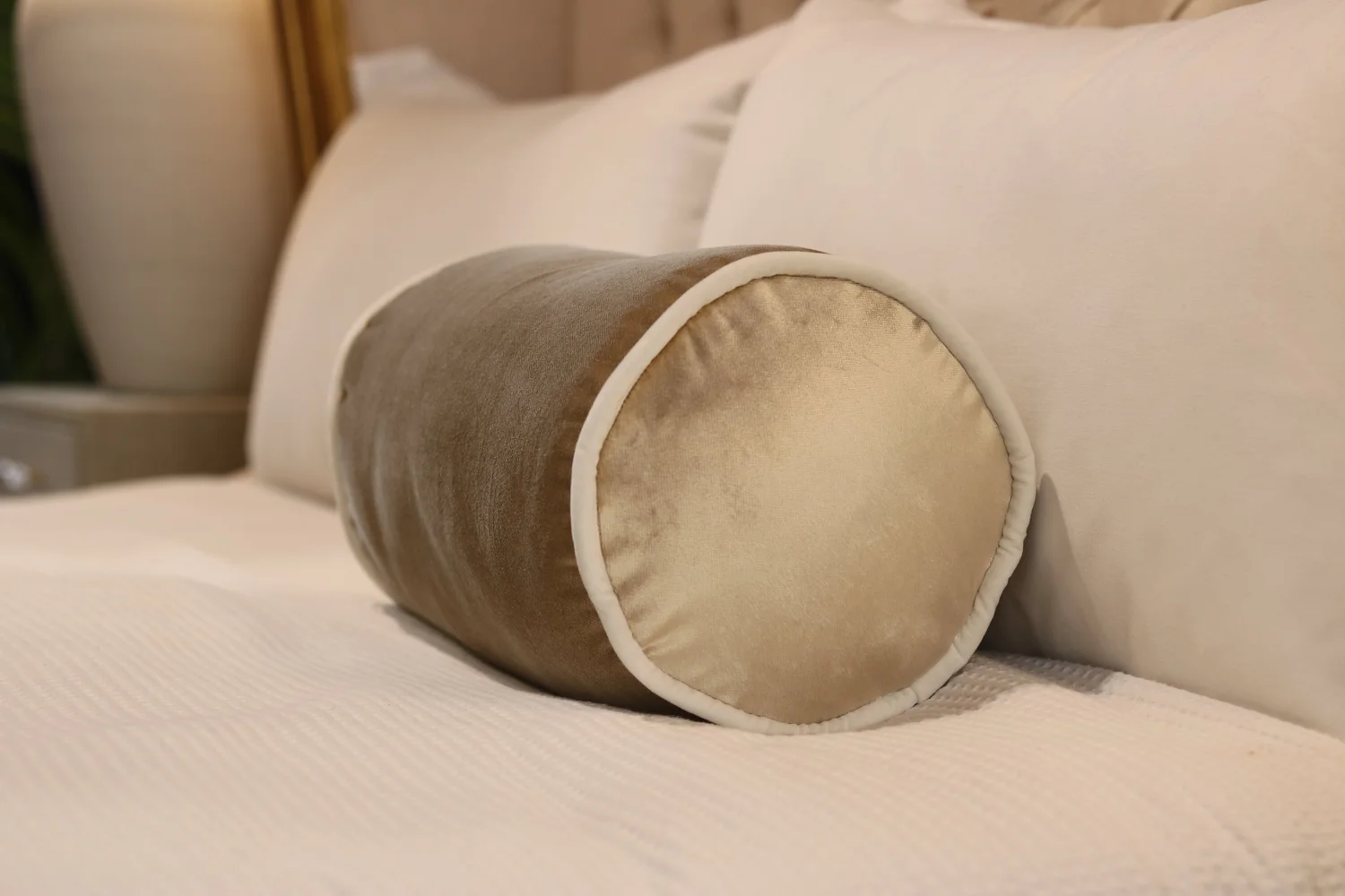 Andrew Martin 'Burlington String' Bed Set — CCco.