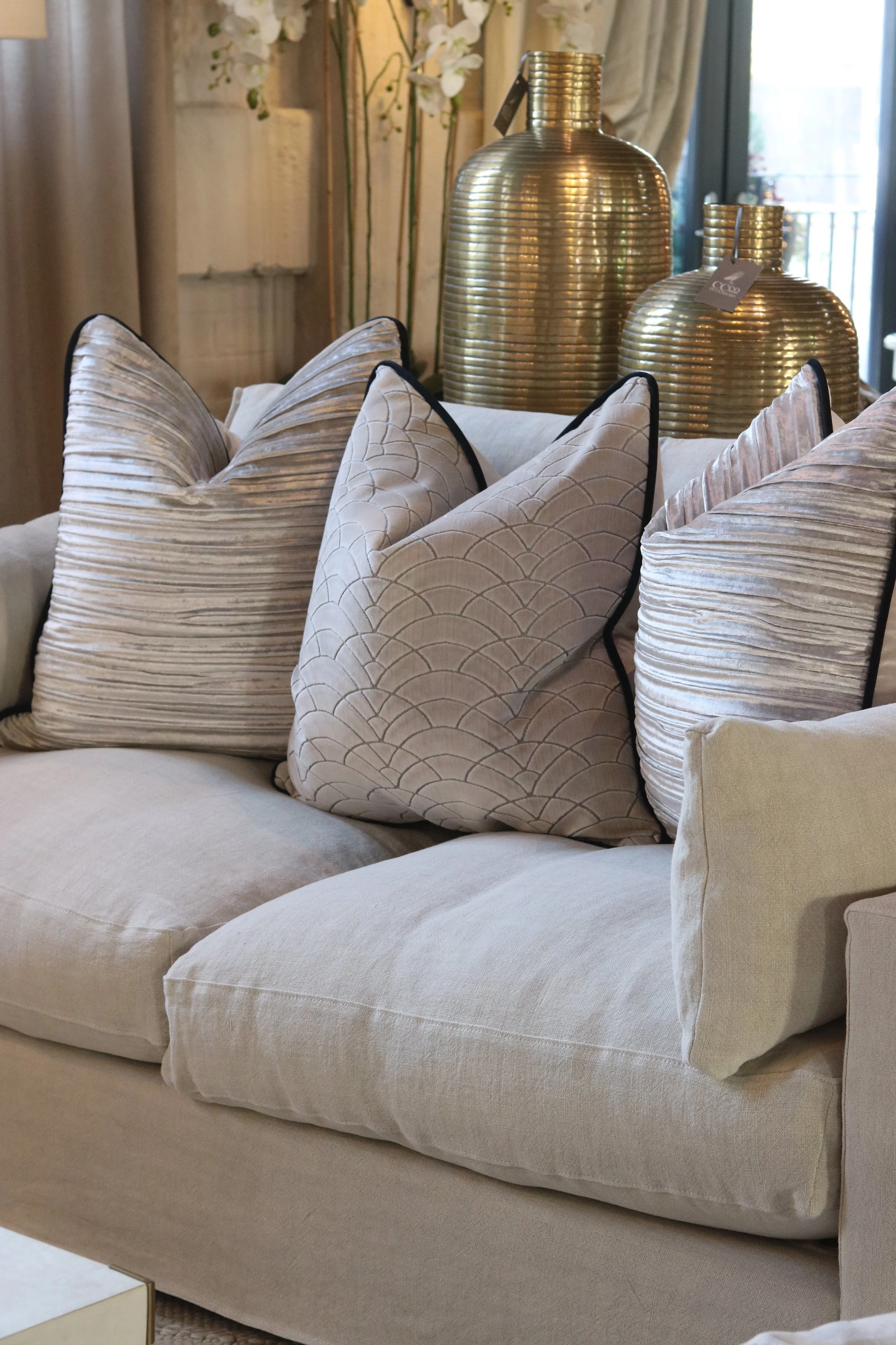The Pearl Sofa Set — CCco.