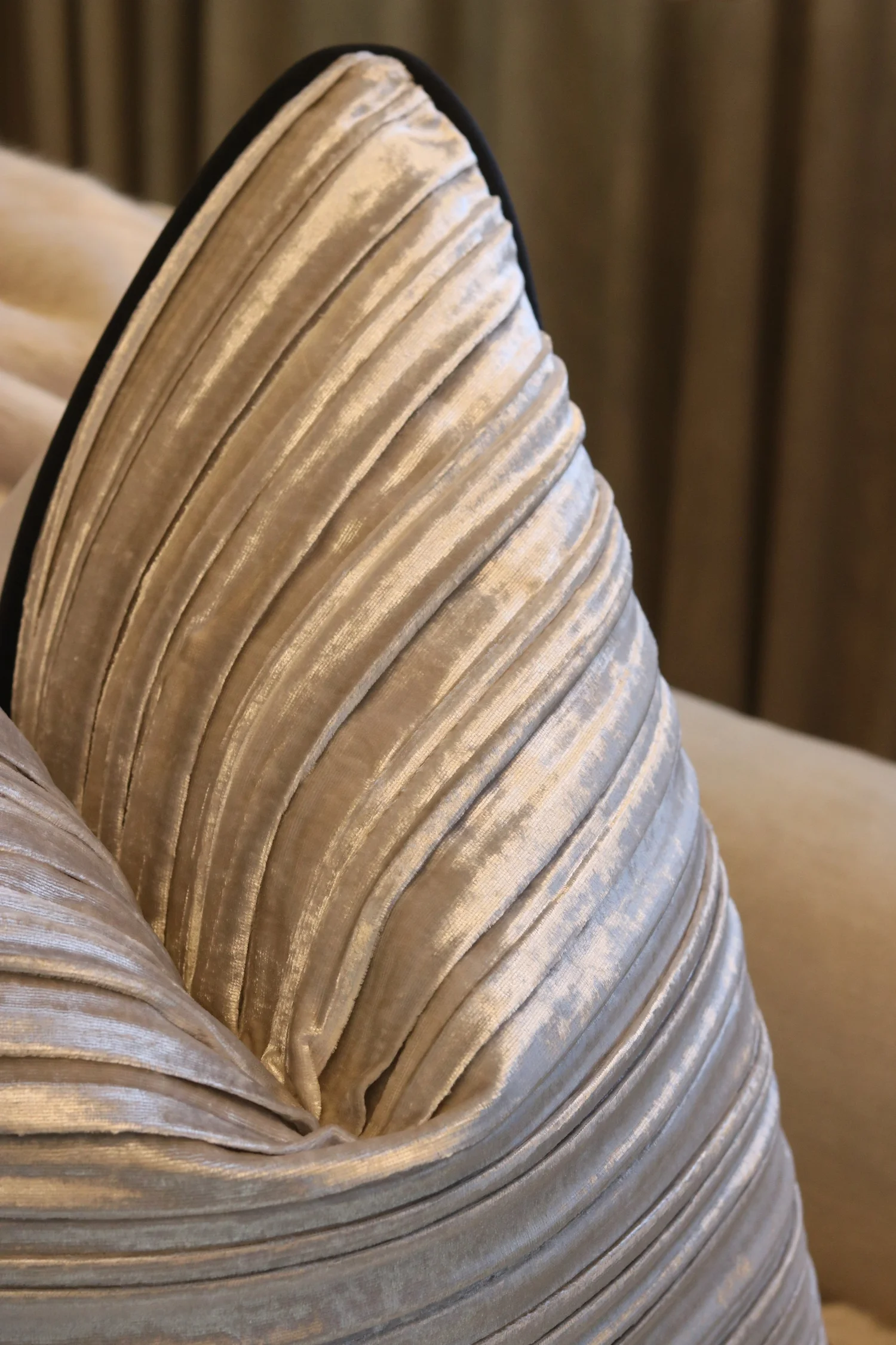 The Pearl Sofa Set — CCco.