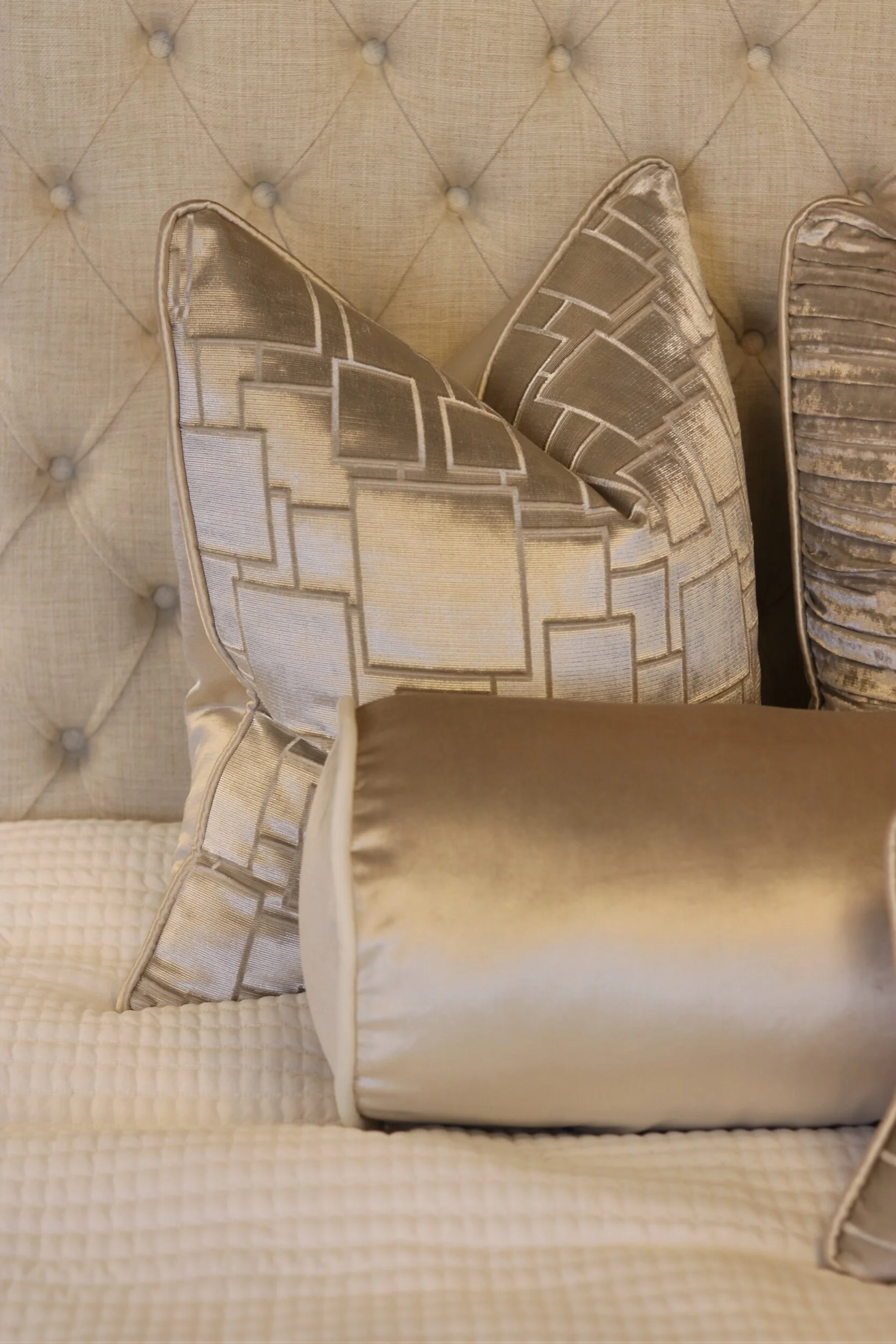 Andrew Martin 'Burlington String' Bed Set — CCco.