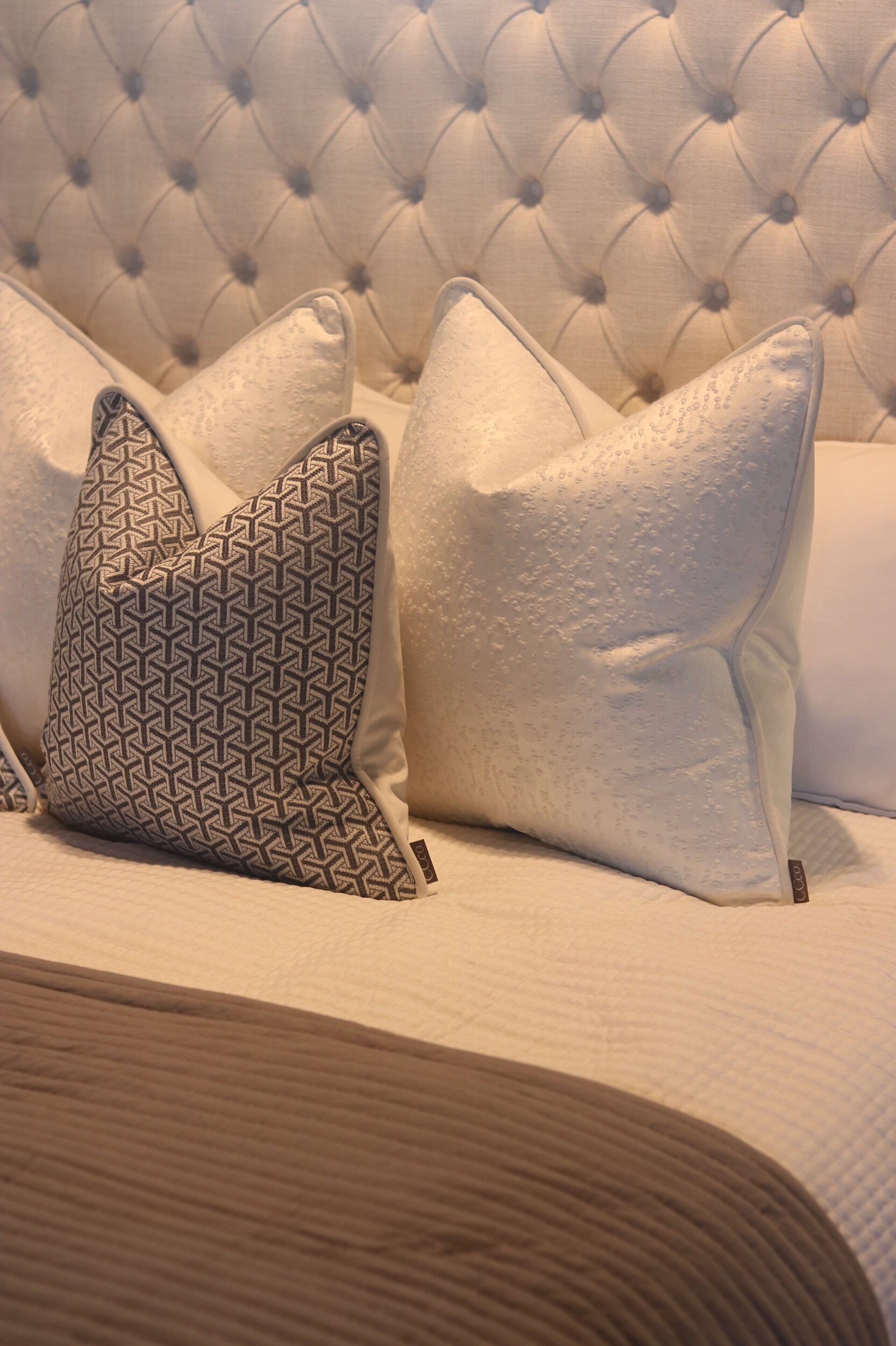 Andrew Martin 'Burlington String' Bed Set — CCco.