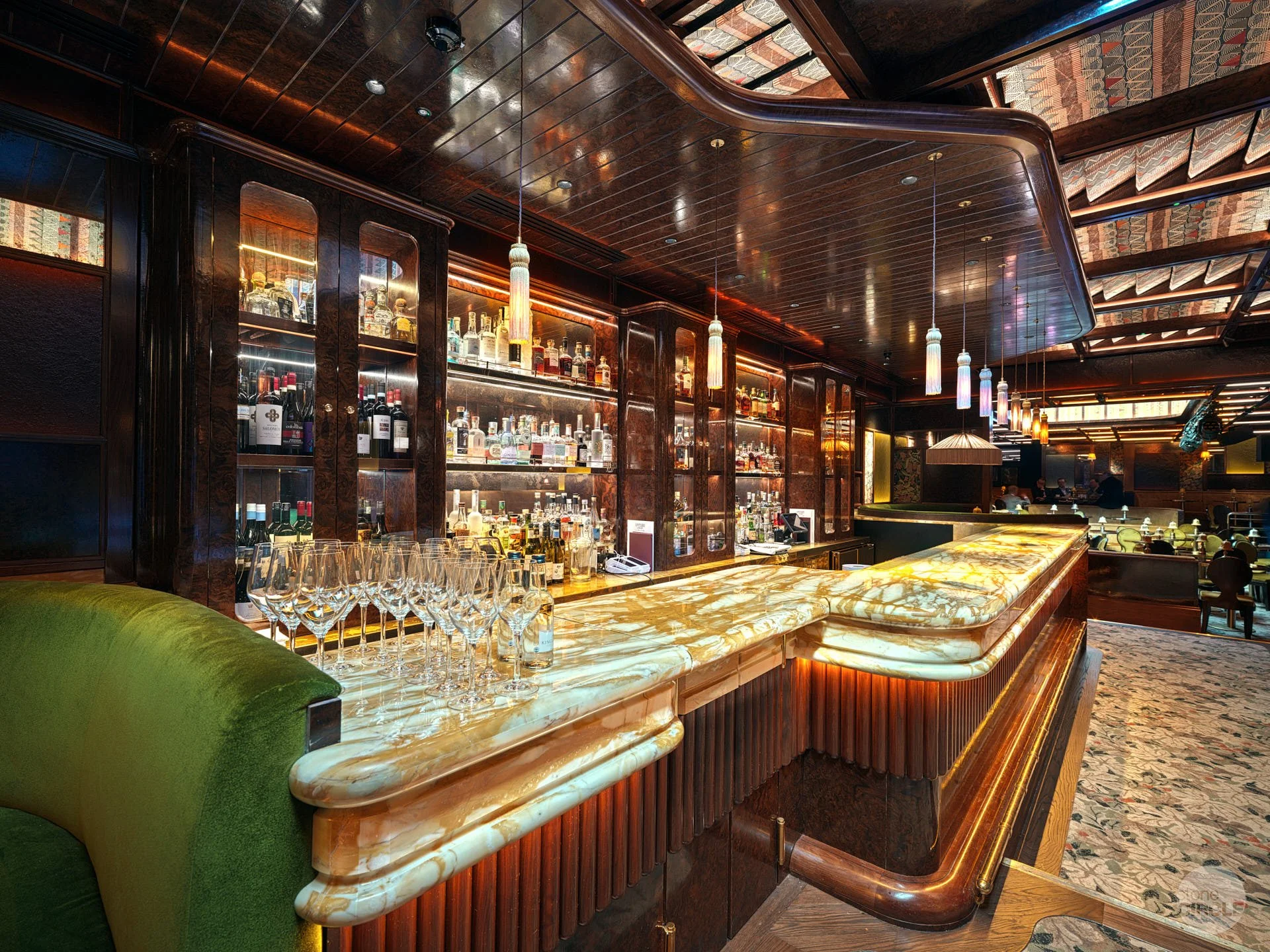 stoneCIRCLE at Ronnie Scott’s | Giallo Siena Marble Bar for Hospitality ...