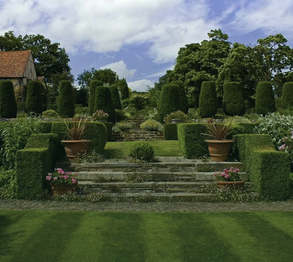 What's Happening in Tonbridge — Tonbridge Town Team