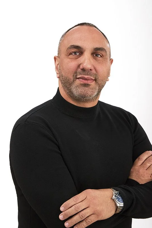 General 6 — Town & Country Living