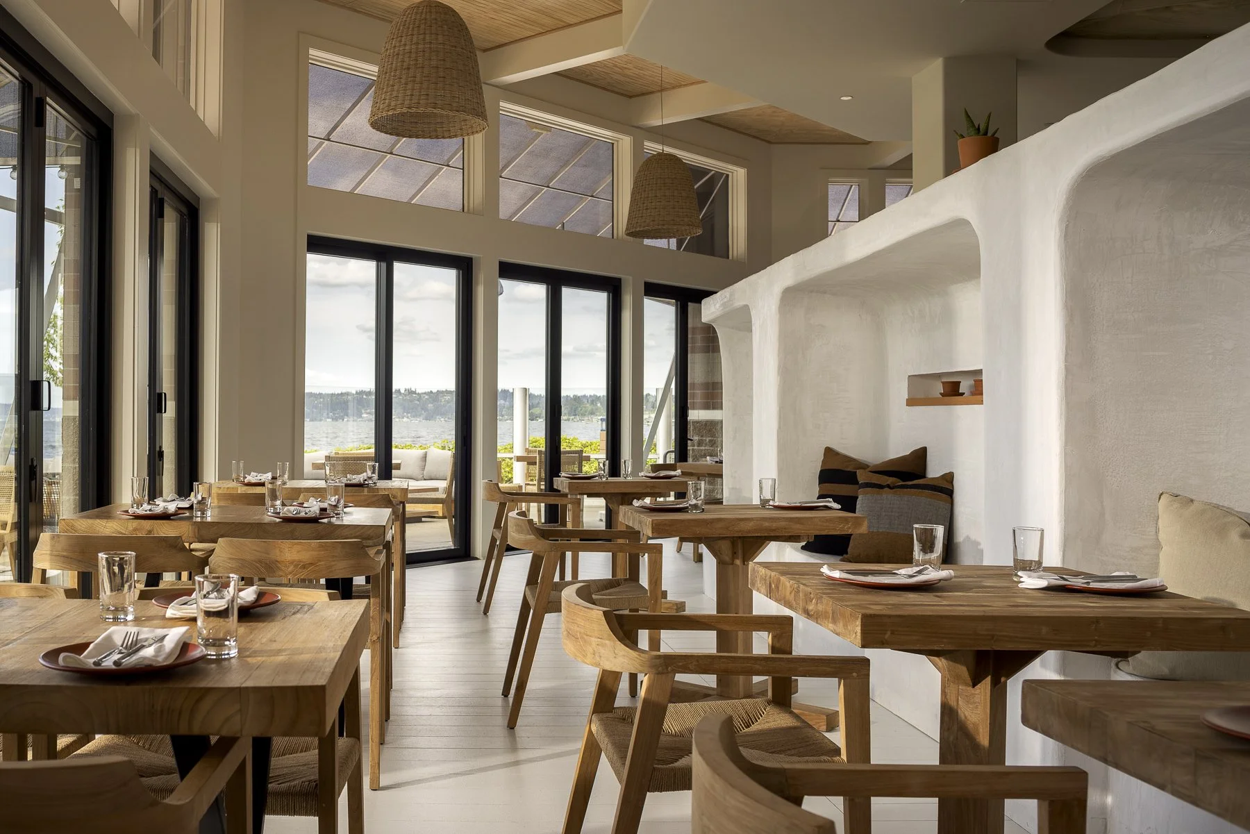 El Encanto Restaurant — jeunesse architects