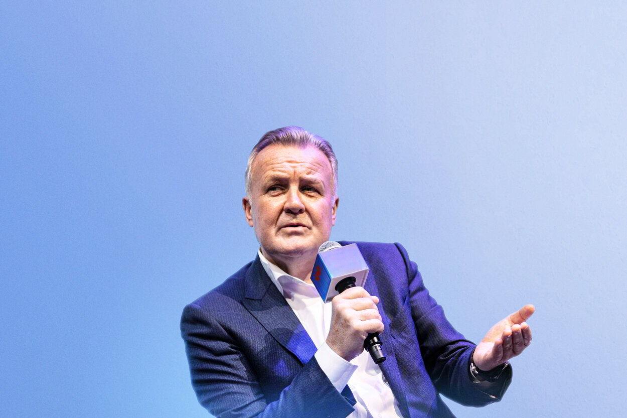 Robin in Action — Ingle International