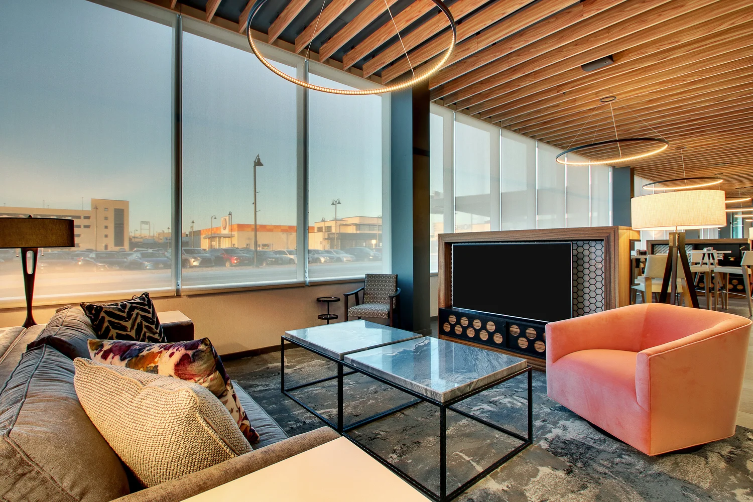 View Photos — The Rose Hotel Chicago O'Hare