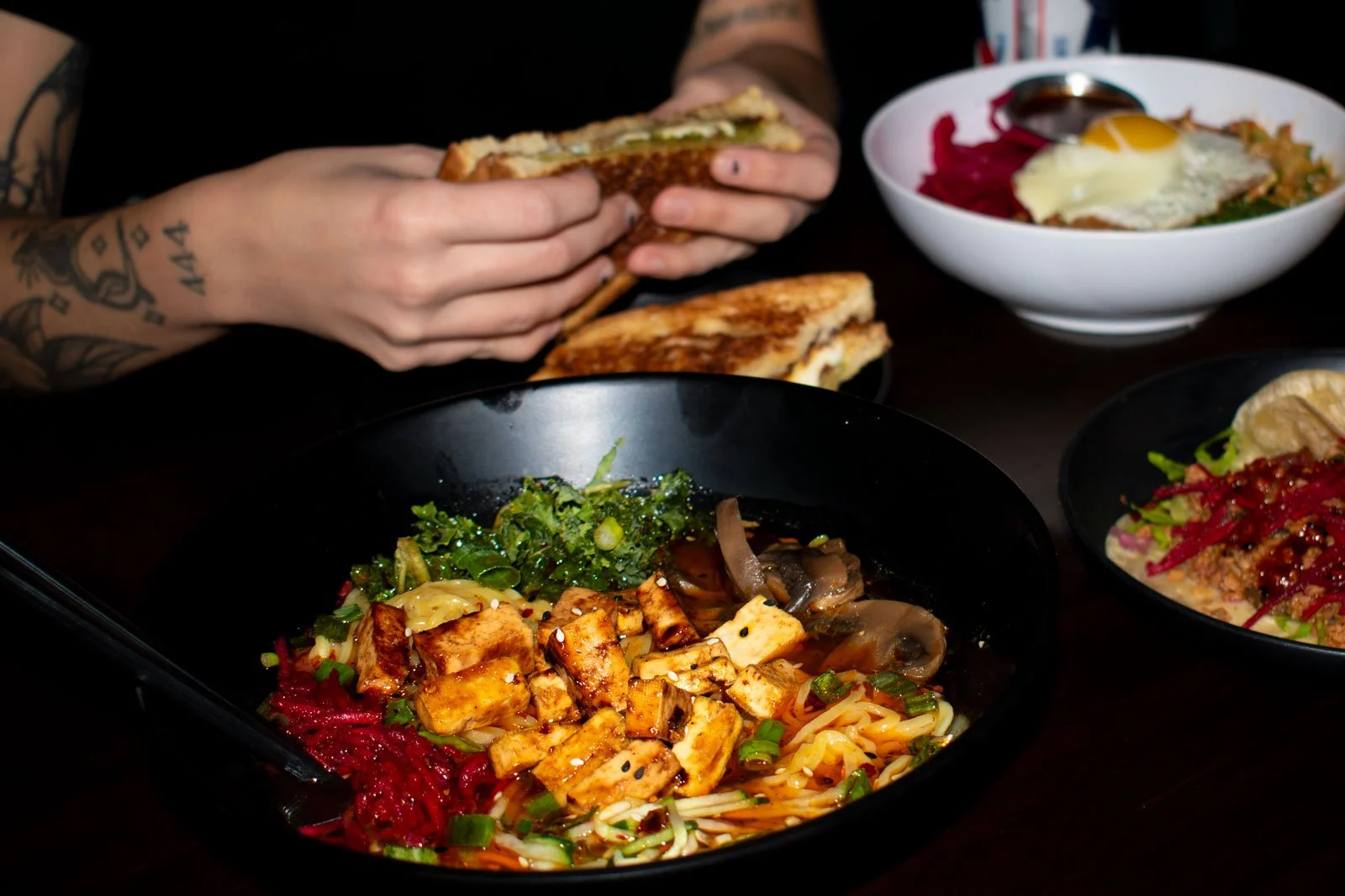 The Bitter Alibi | Chattanooga Dive Bar & Restaurant