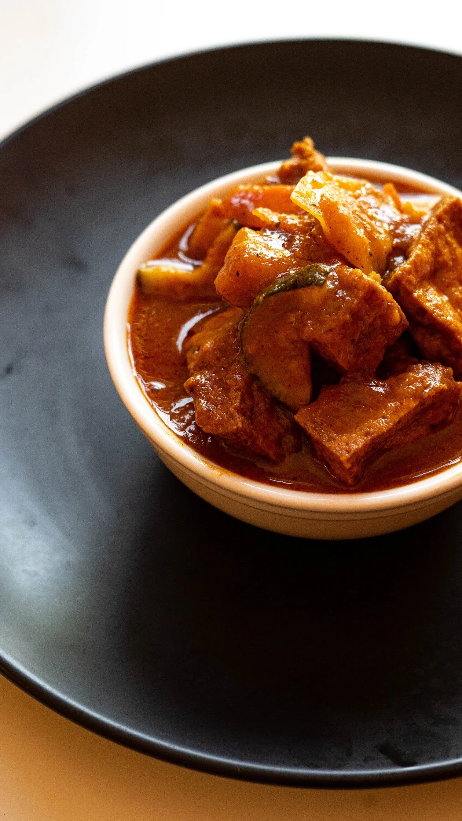 AKÂDI PDX Gallery — West African Cuisine