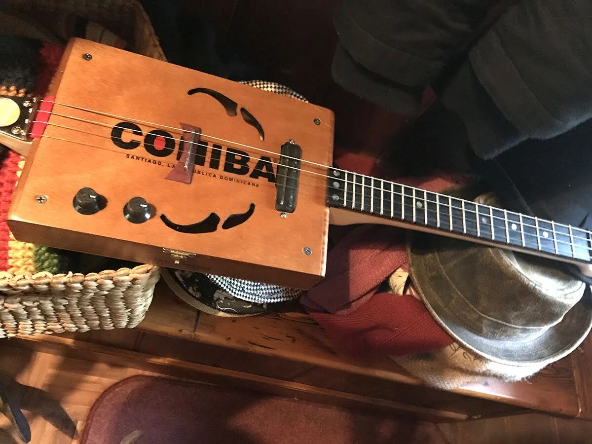 CBG Range — Black Diamond Cigar Box Guitars