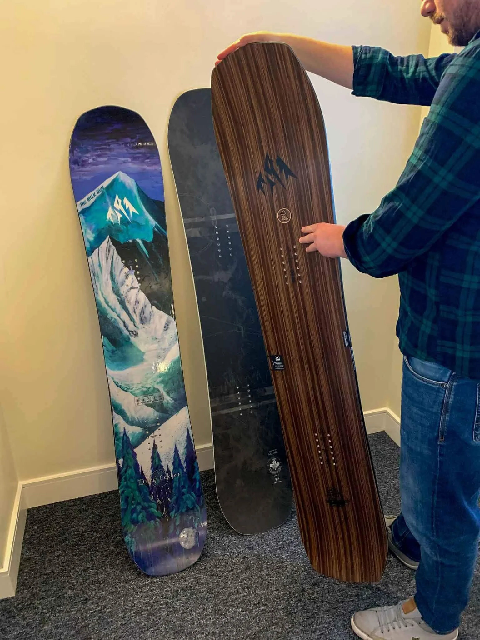 Snowboard Buying Guide — Simon Jack Burgess
