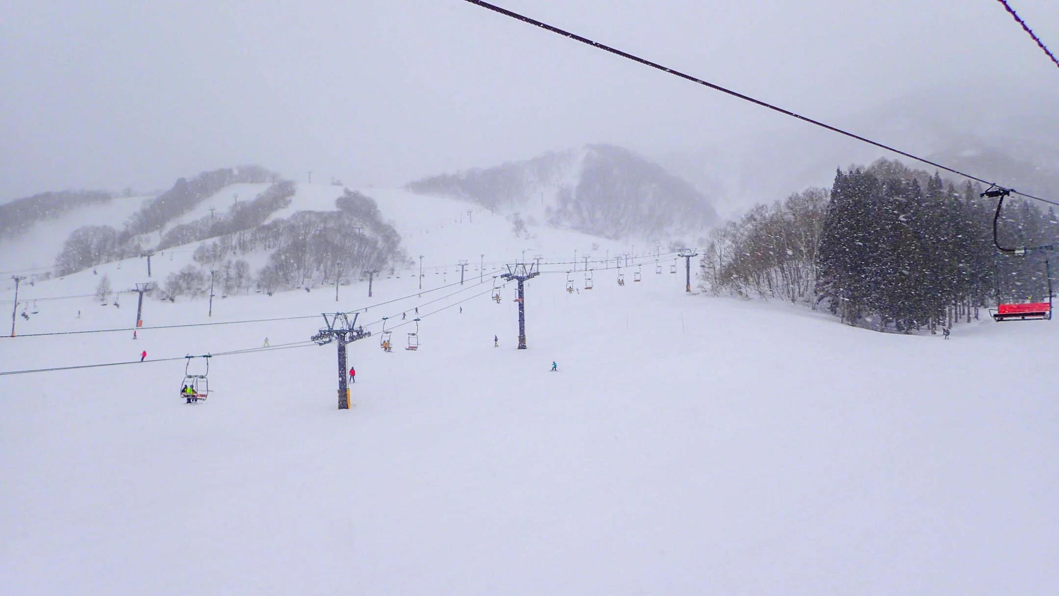 A Guide To Snowboarding In Japan — Simon Jack Burgess