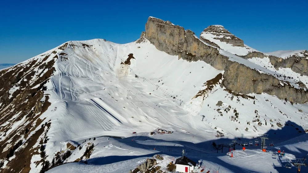 Leysin Ski Resort Guide — Simon Jack Burgess