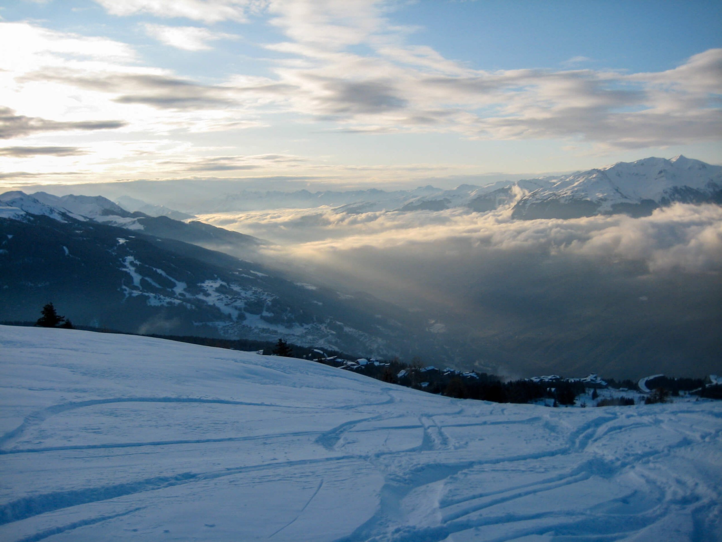 Les Arcs Ski Resort Guide — Simon Jack Burgess