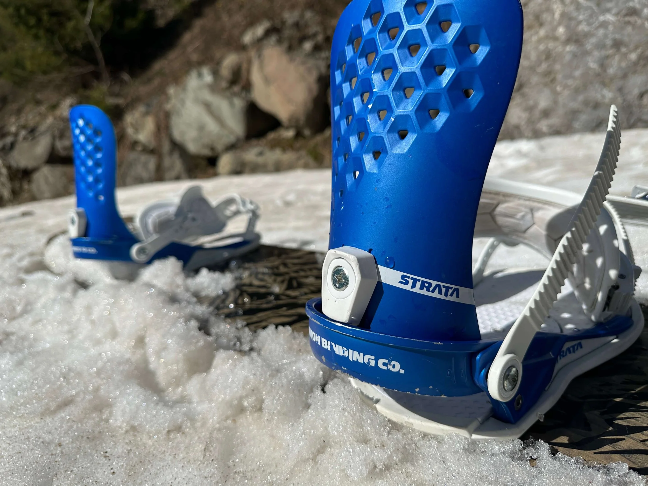 Union Strata Snowboard Bindings Review — Simon Jack Burgess