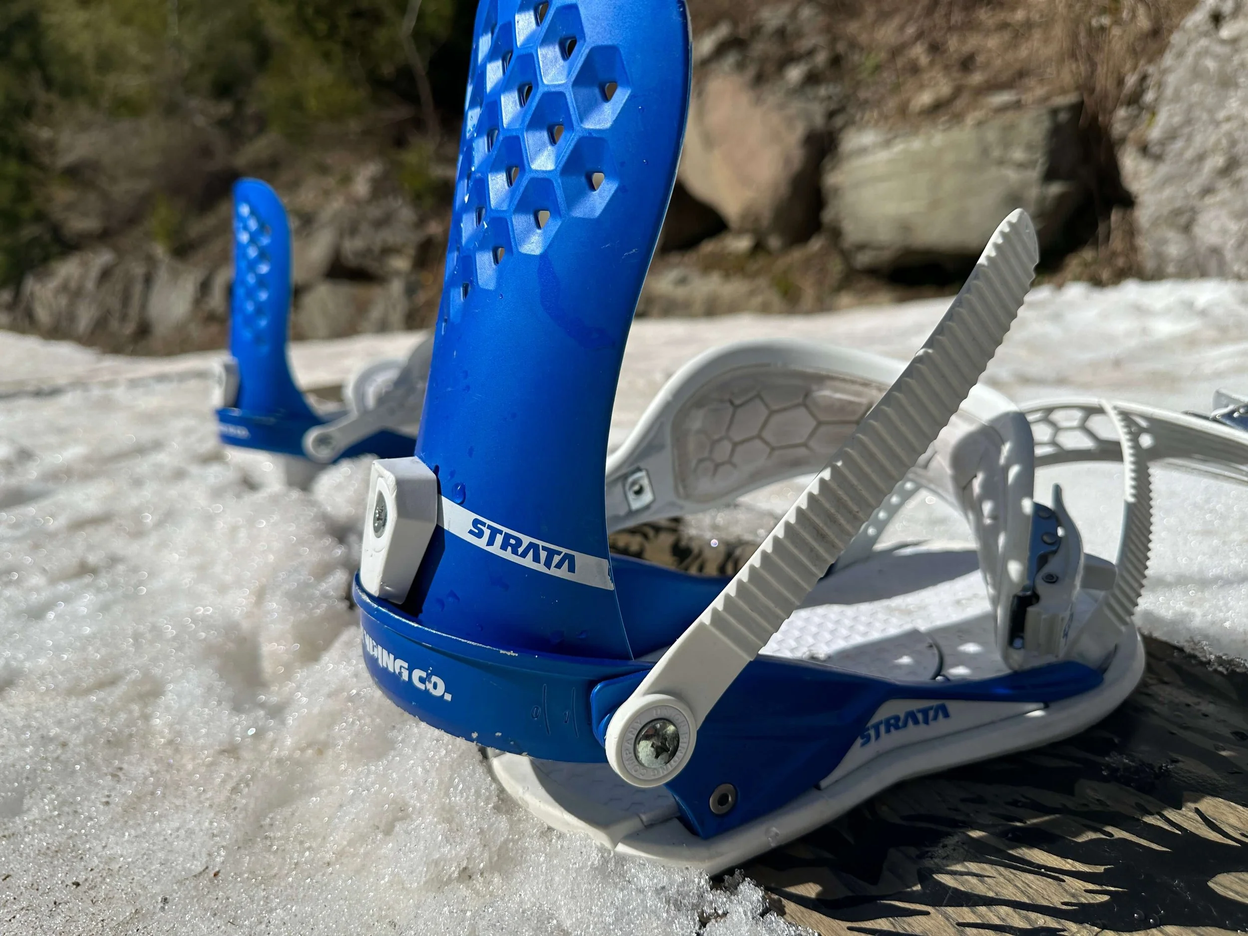 Union Strata Snowboard Bindings Review — Simon Jack Burgess