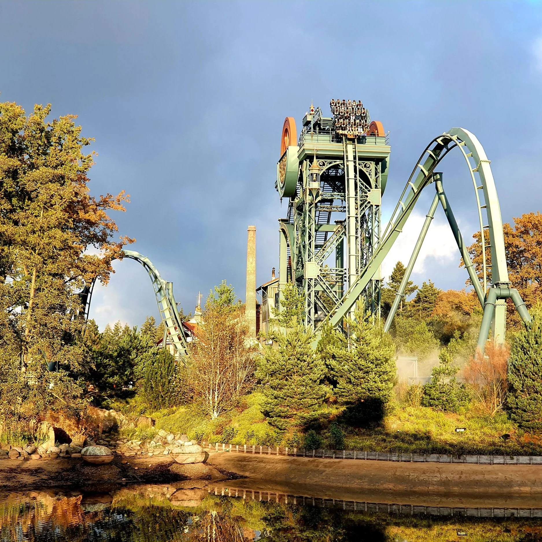 Coaster Breaks | Theme Park Tours