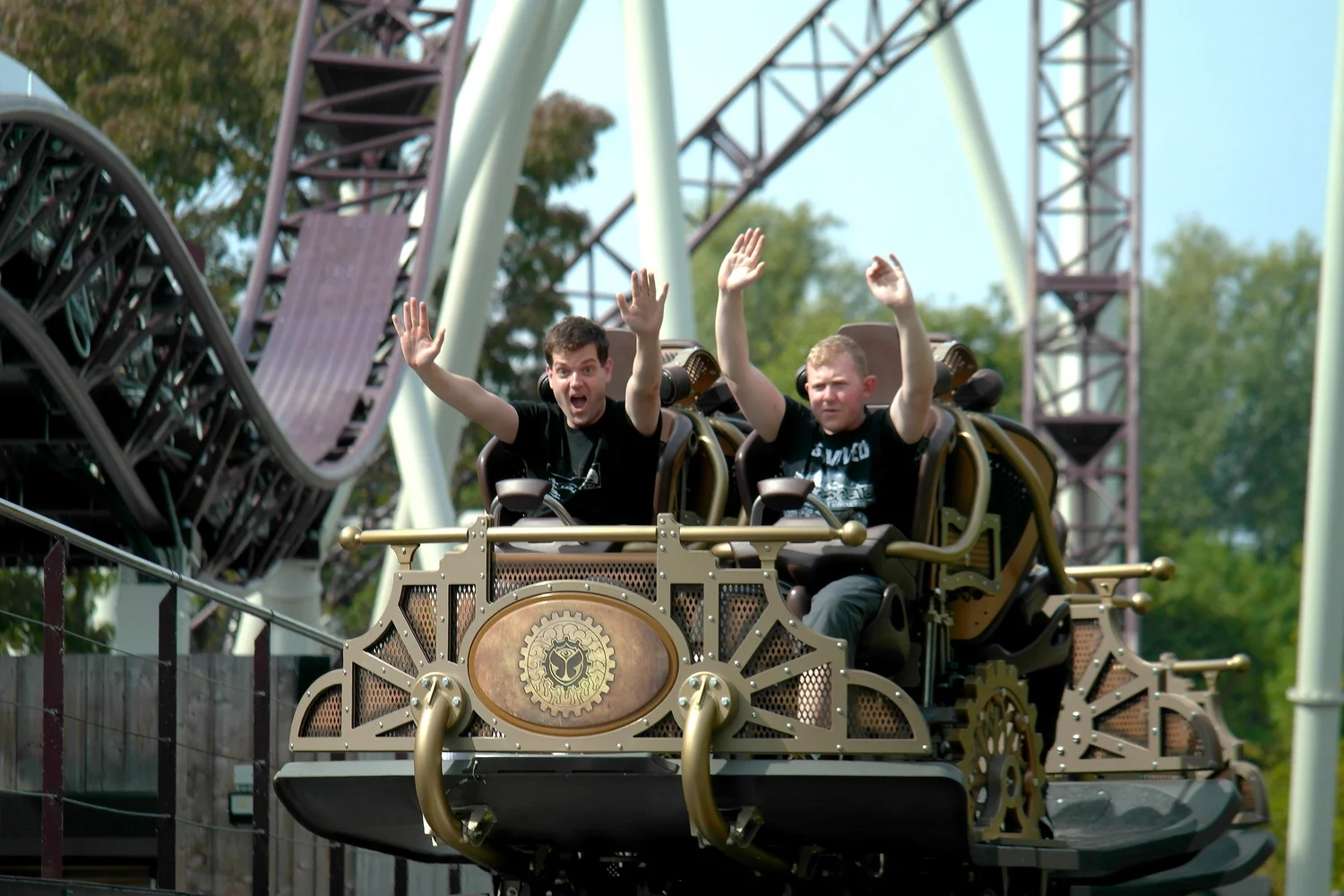 Coaster Breaks | Theme Park Tours