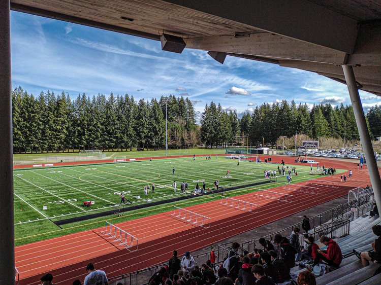 Materials That Power Speed: What Are Track and Field Tracks Made Of?