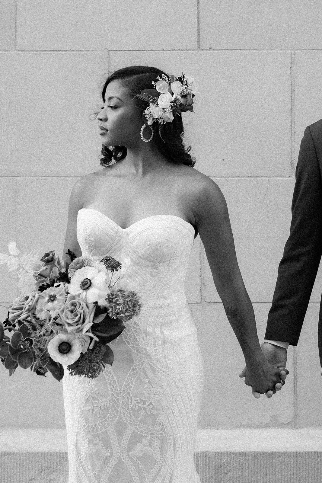 Elegant fall rooftop wedding with a moody toned color palette at ...