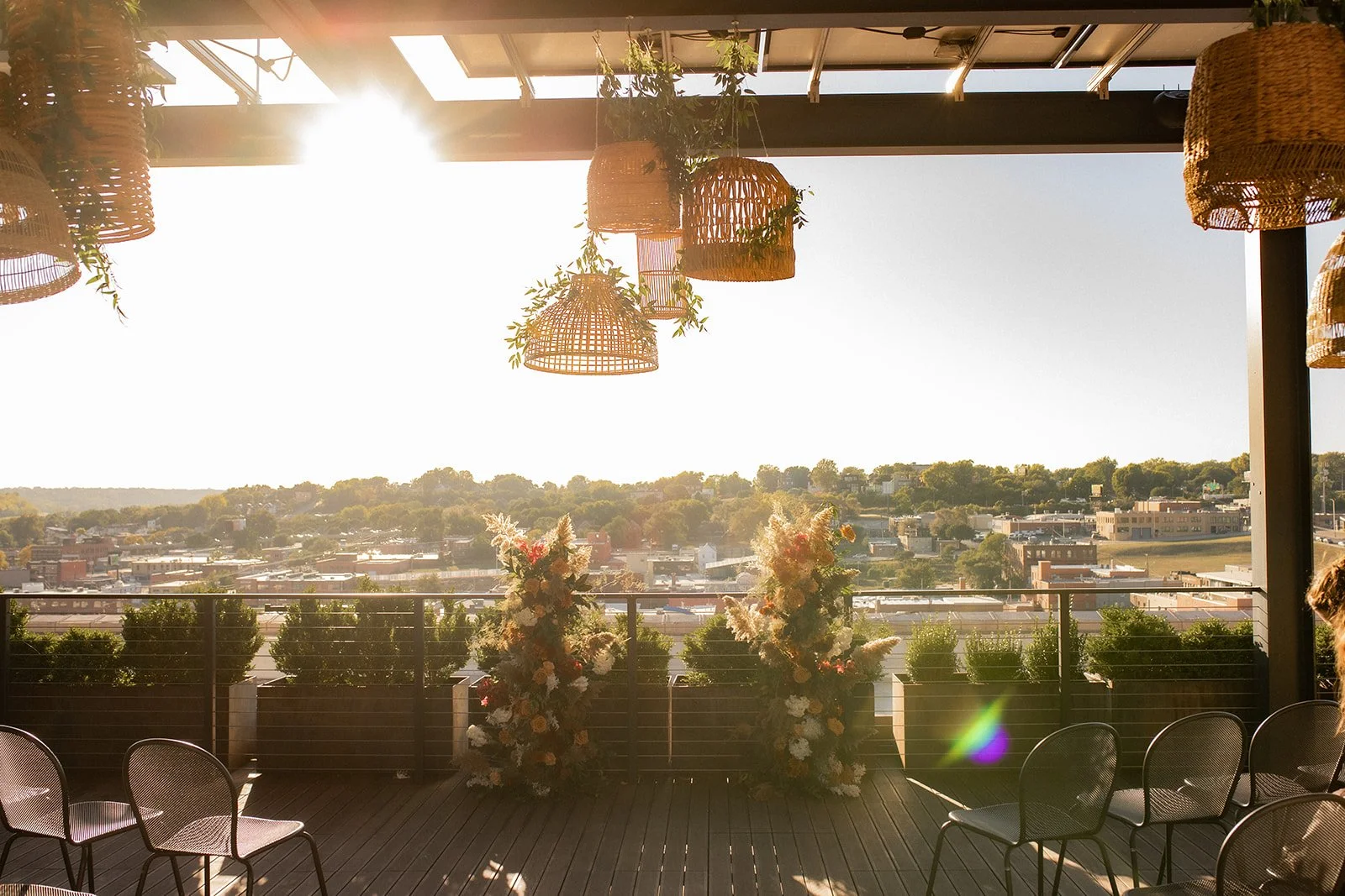 Elegant fall rooftop wedding with a moody toned color palette at ...