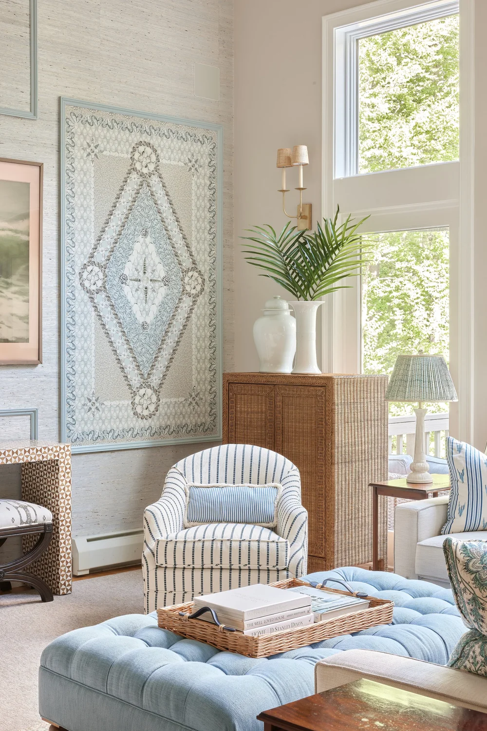 How Finishing Touches Turn a Bland Room into a Warm, Inviting Home ...