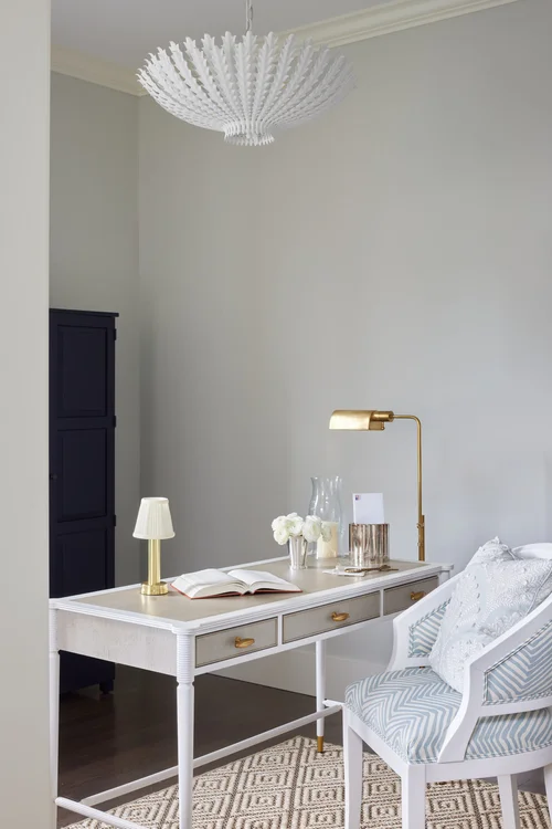 How Finishing Touches Turn a Bland Room into a Warm, Inviting Home ...