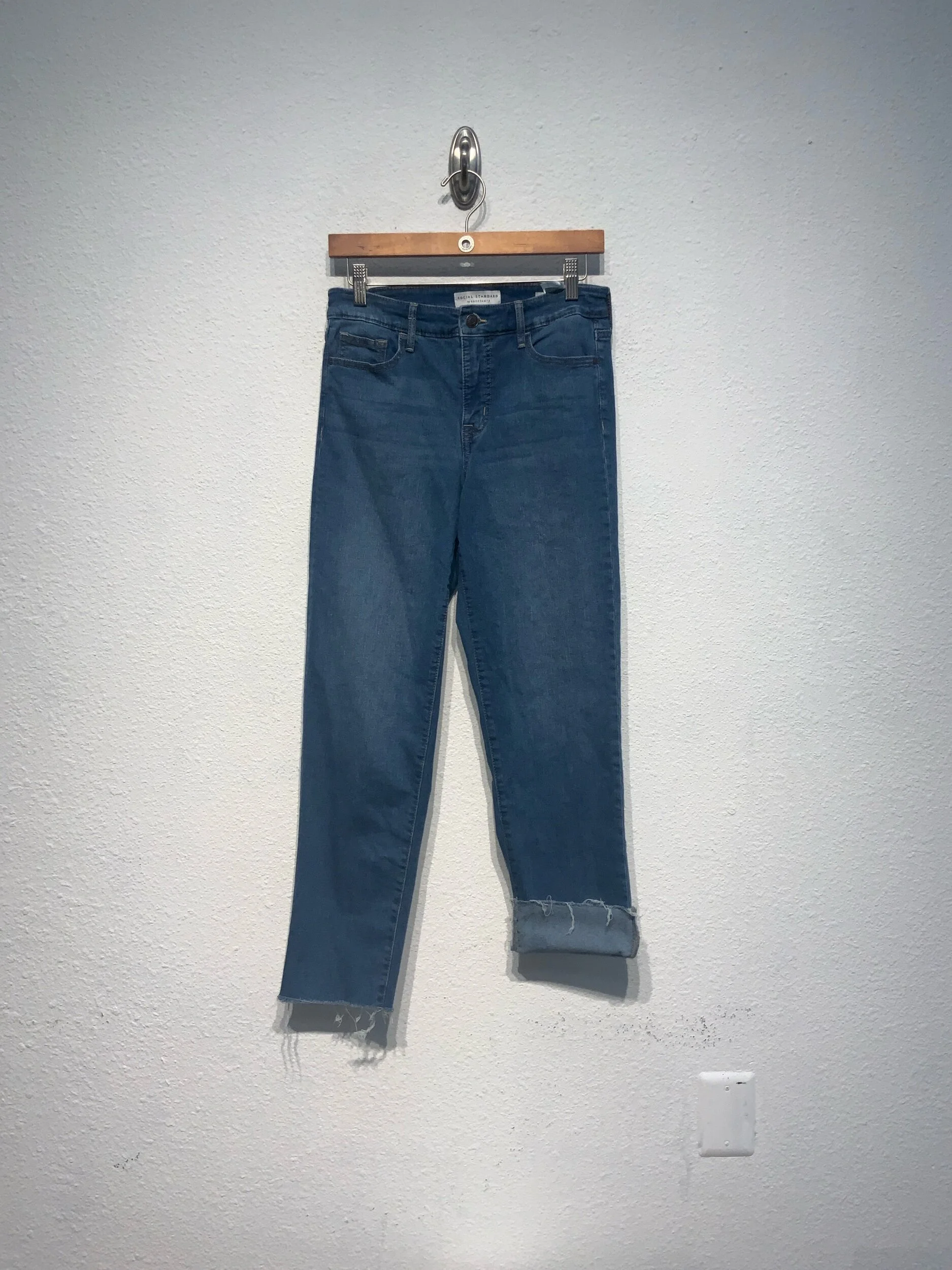 Shop — DEB Project