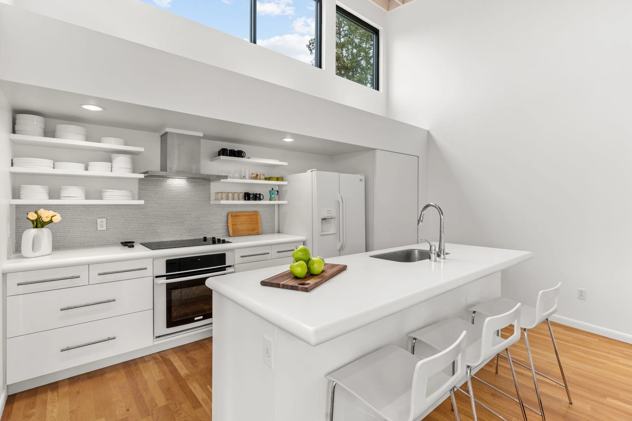 The Pinstripe House: Buffalo Bottom Road — modern memphis homes