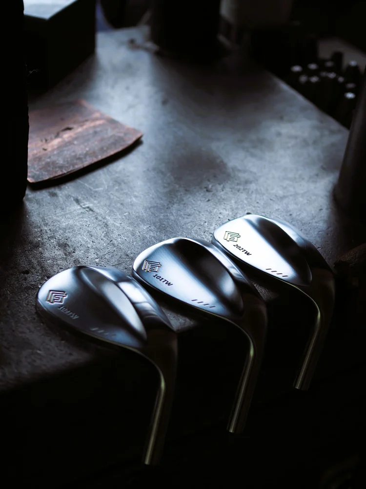 国産軟鉄鍛造アイアンの藤本技工