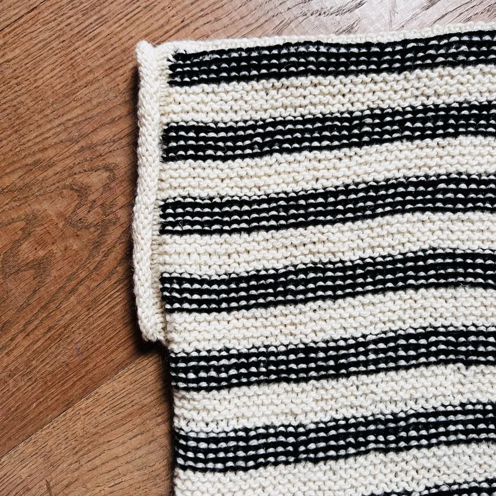 Joni knitting pattern for a sleeveless vest — Julia Wilkens Designs