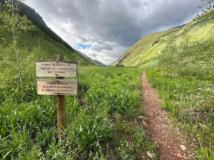 How to Hike to Conundrum Hot Springs in 2026 — Colorado Hikes and Hops