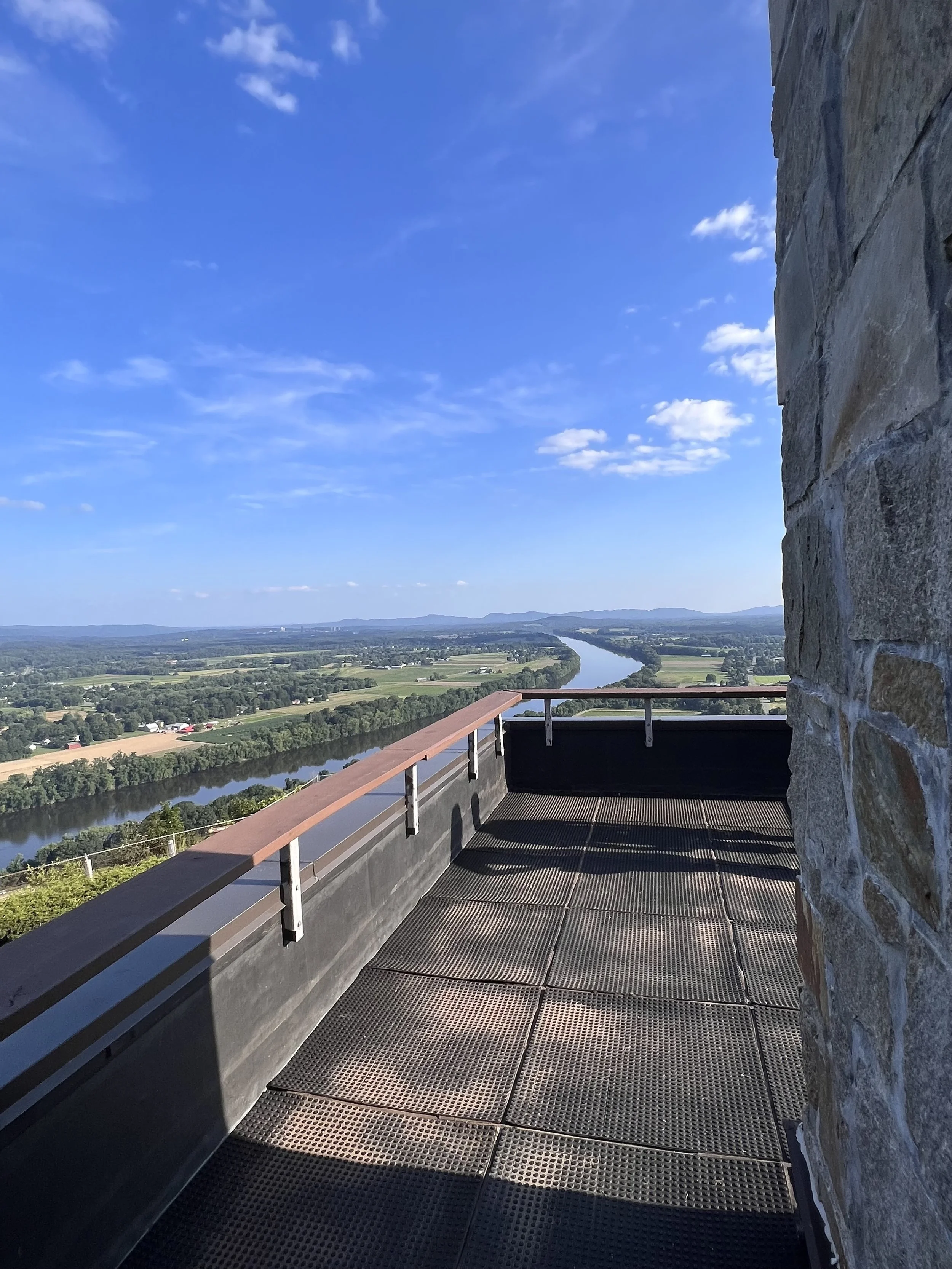 Mount Sugarloaf Summit has stellar views of Western Massachusetts ...