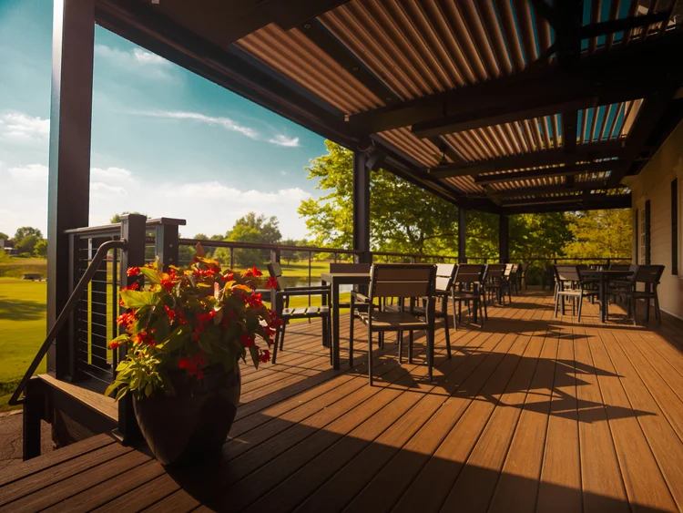 Dining — The Bucks Club