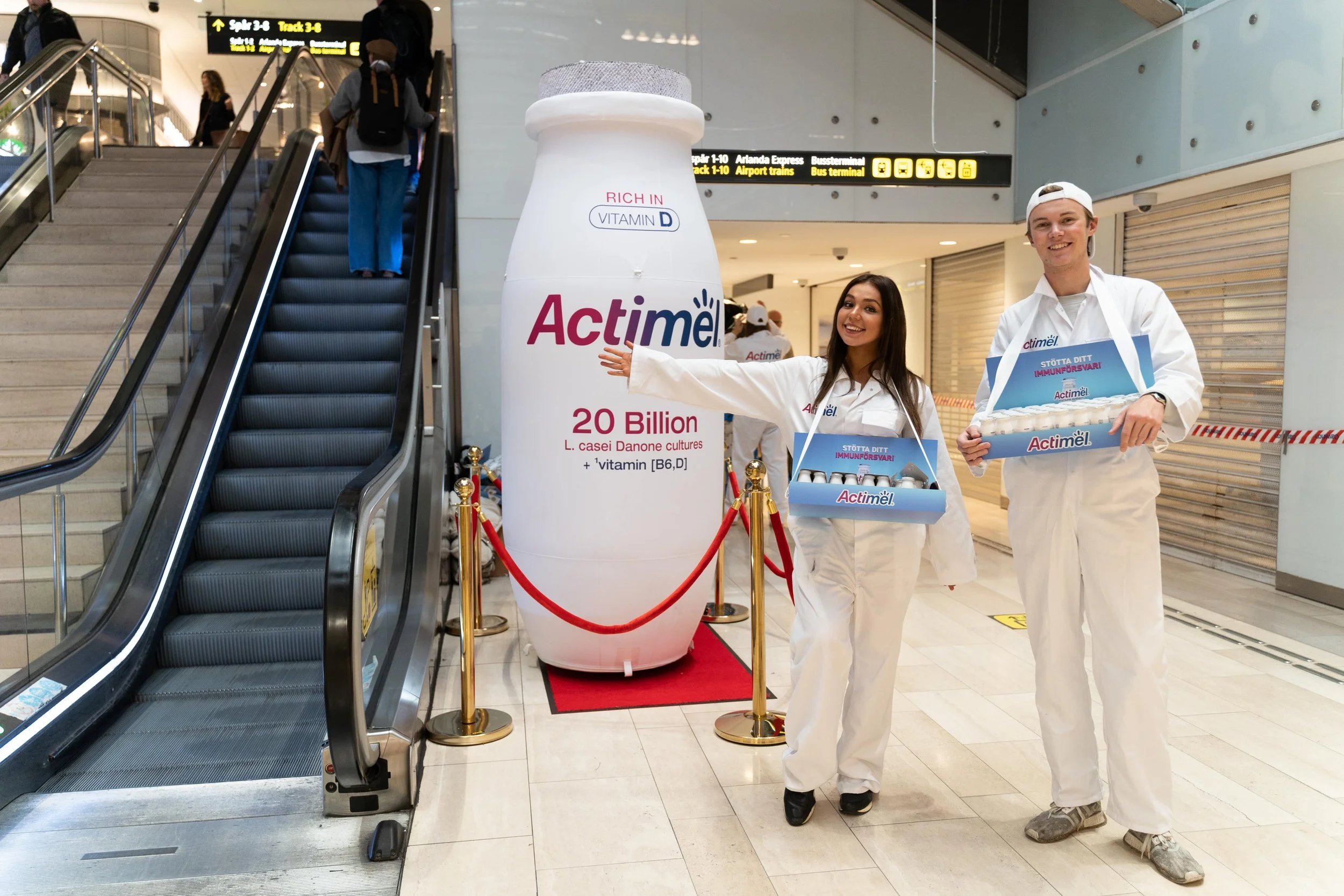 Actimel - Sampling Stockholm & Göteborg central — Brand on Wheels