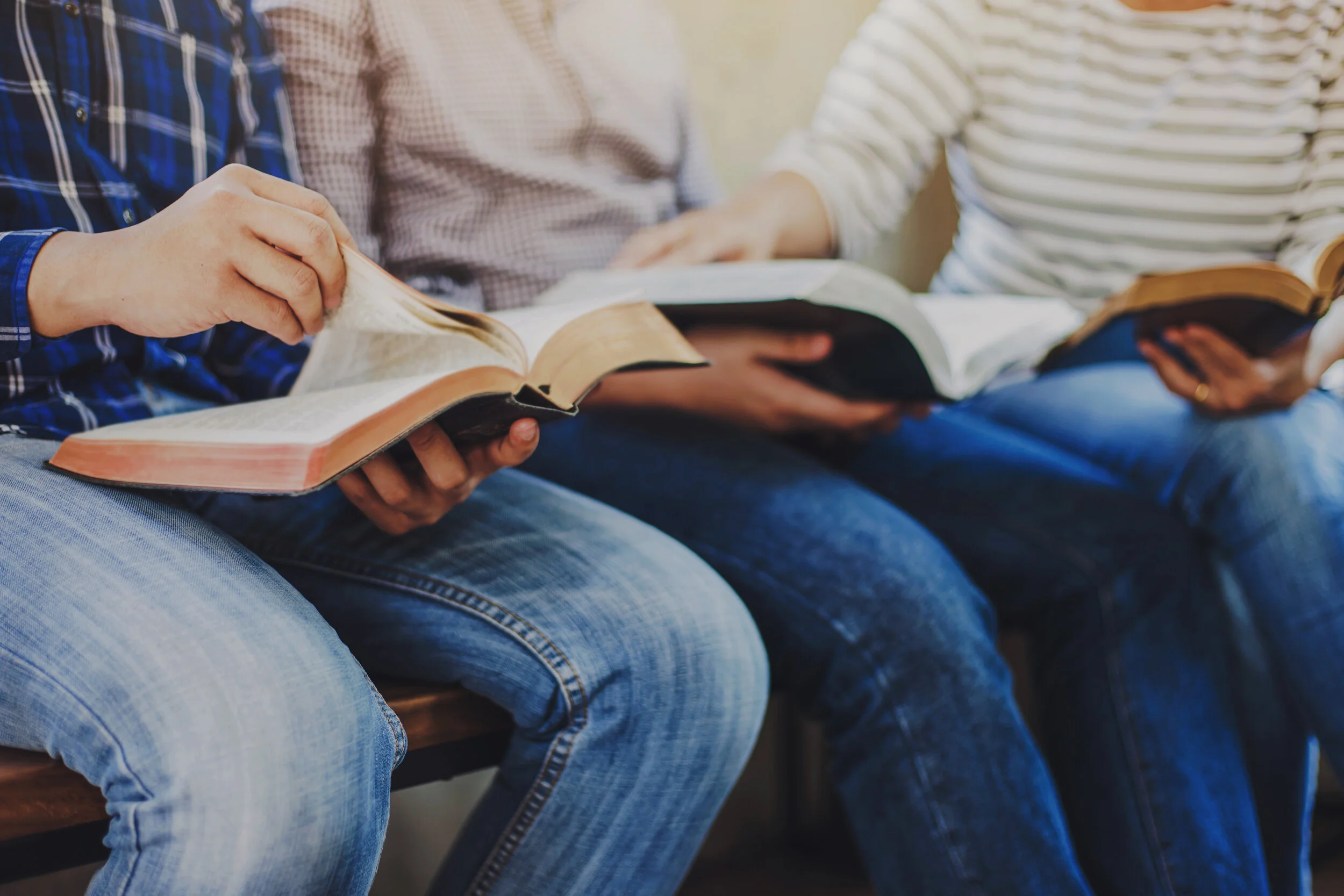 Bible Reading — Faith Evangelical Church