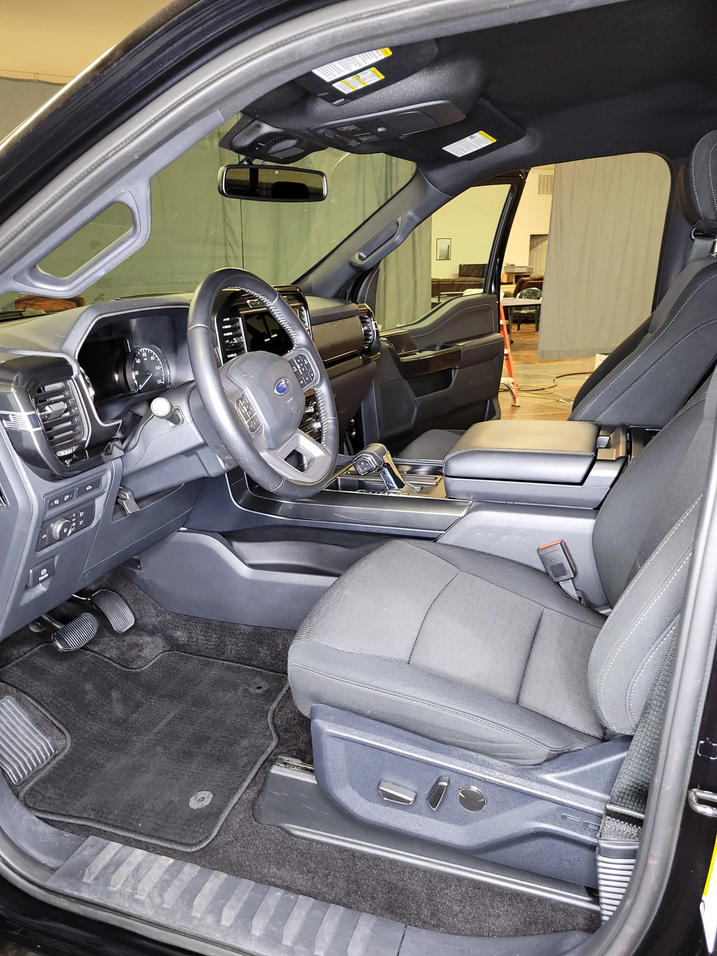 Service and Pricing | Book Now — Dean Auto Cleaning