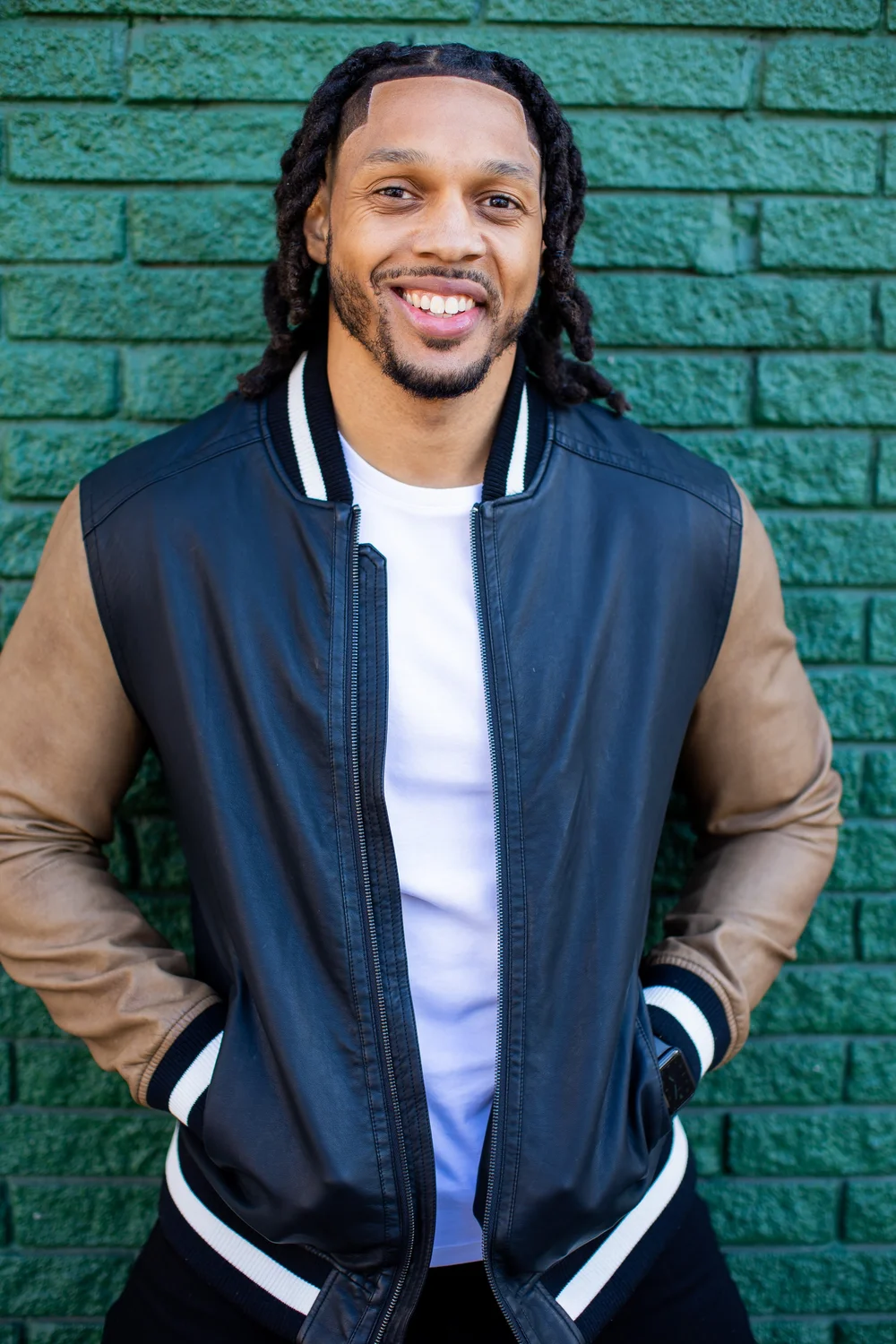 Online Public Speaking Course | Virtual Lessons — School Of Connection