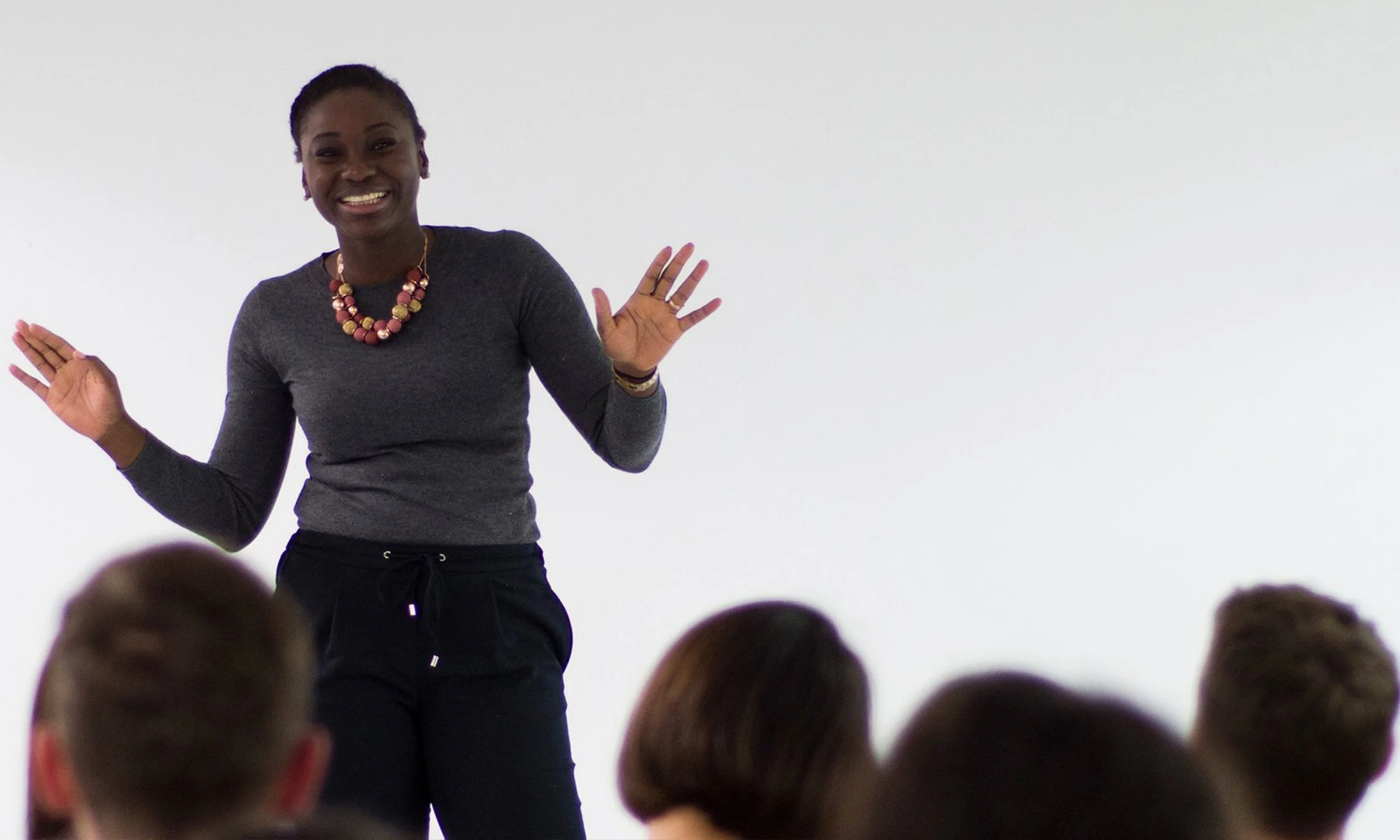 Public Speaking Courses | London & Online | School of Connection