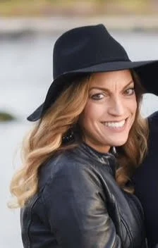 Spotlight on...Elise Fortier! — Gallery Night