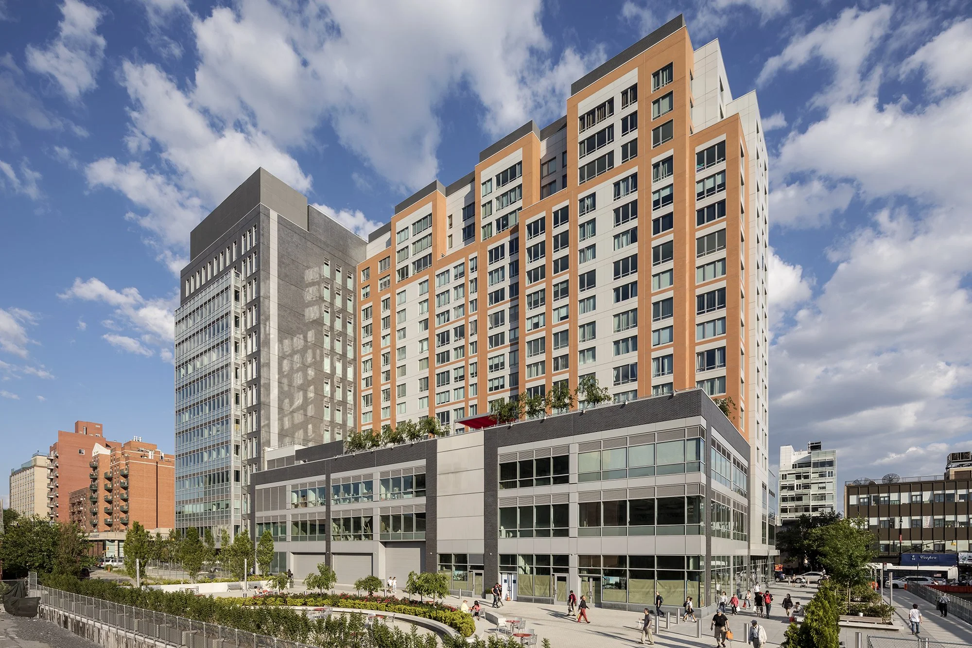 Commercial Leasing — Project Queens