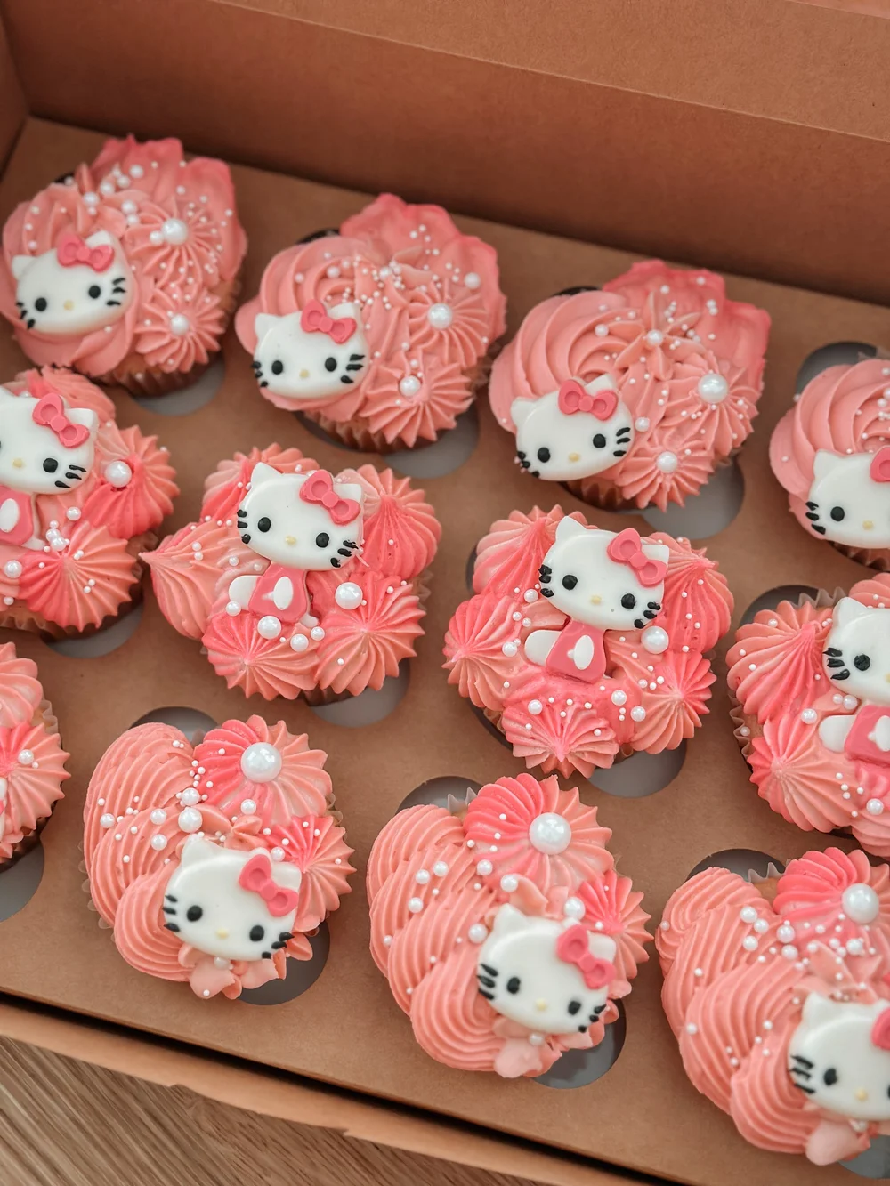 Real Hello Kitty Cupcakes