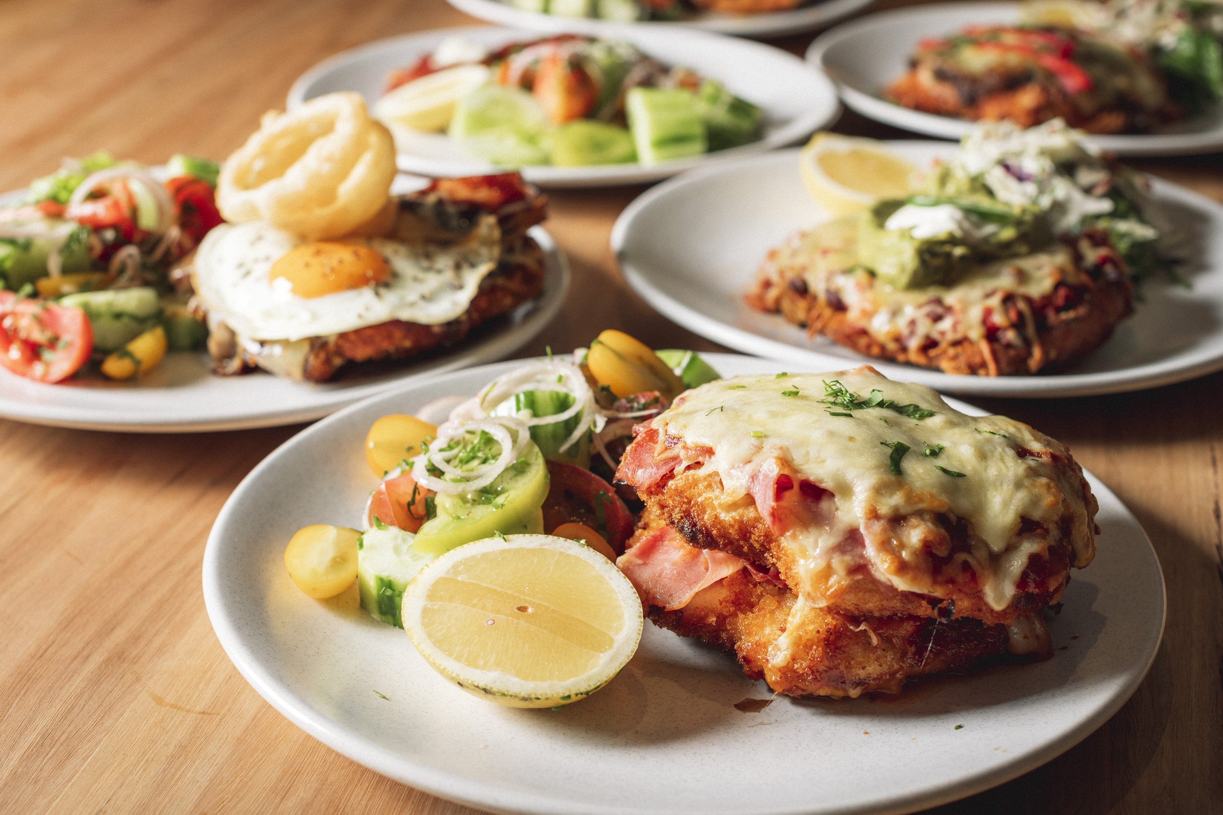 EAT — Geelong Hotel