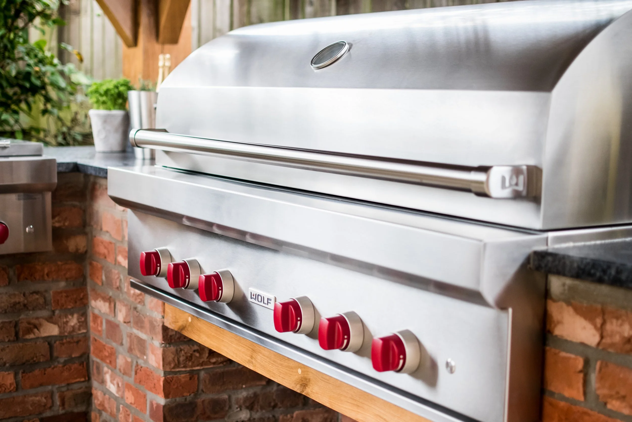 GAS BBQs - The Outdoor Kitchen Collective — TOK_C