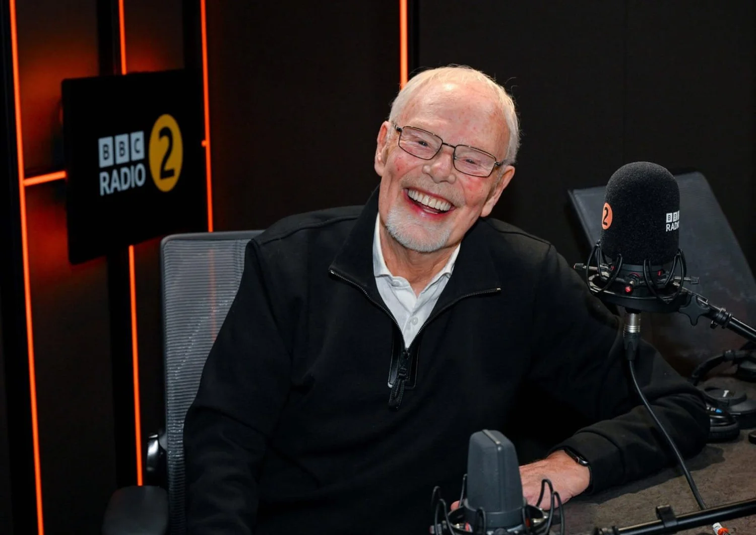Bob Harris to step down from Radio 2 after 56 years on air — The Bob ...