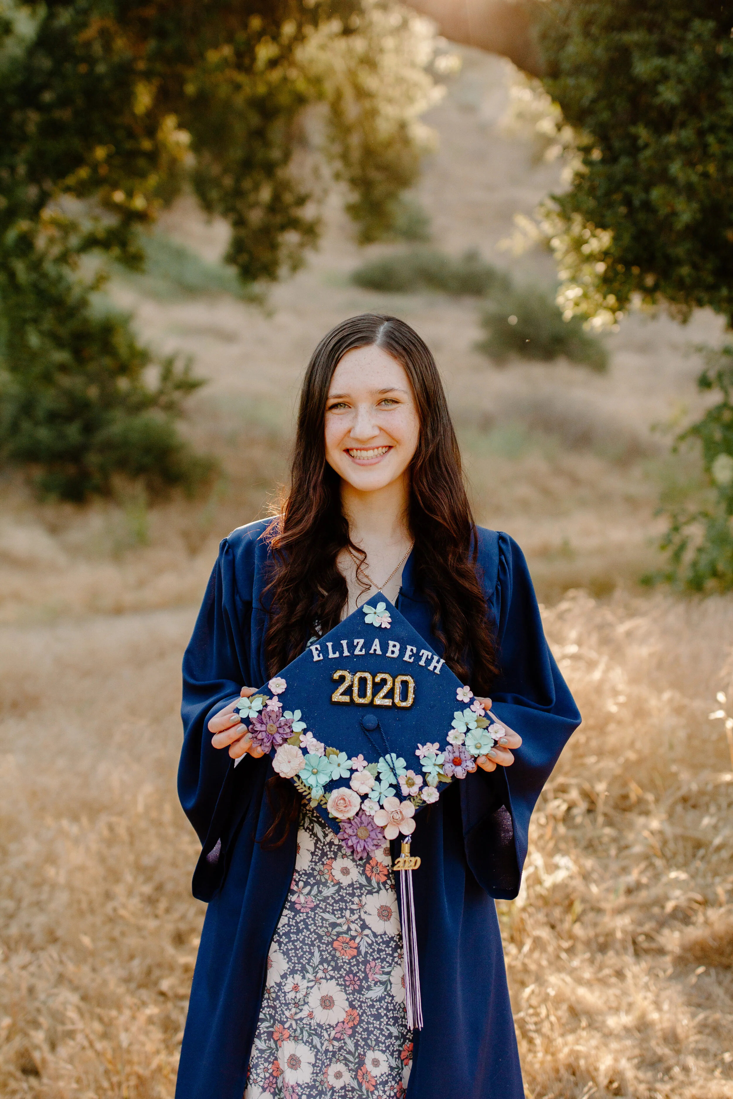 Oak Glen Senior Portraits // Elizabeth — Lindsey Ruth Photography