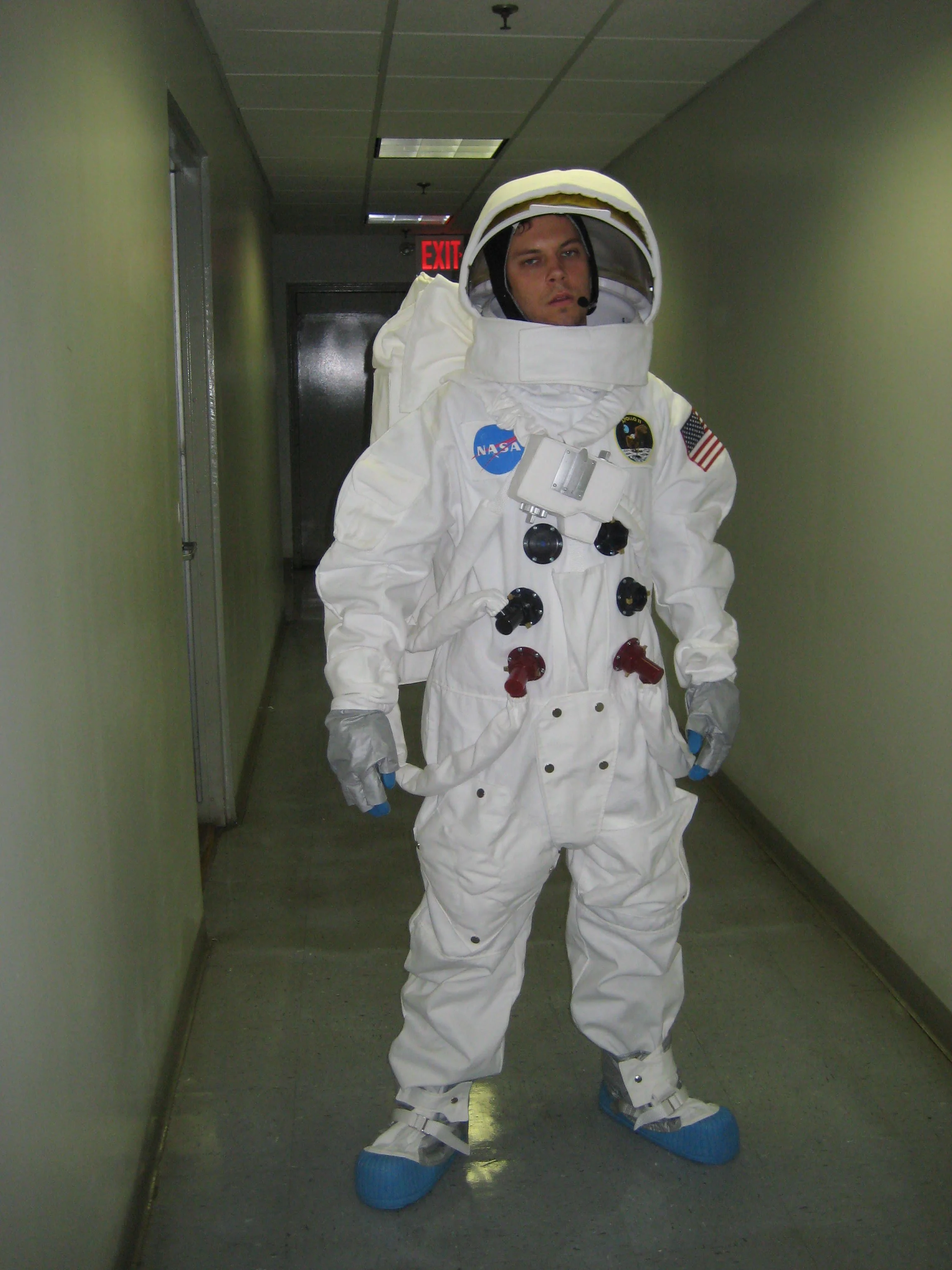 STOCK — Alias Costume Rental