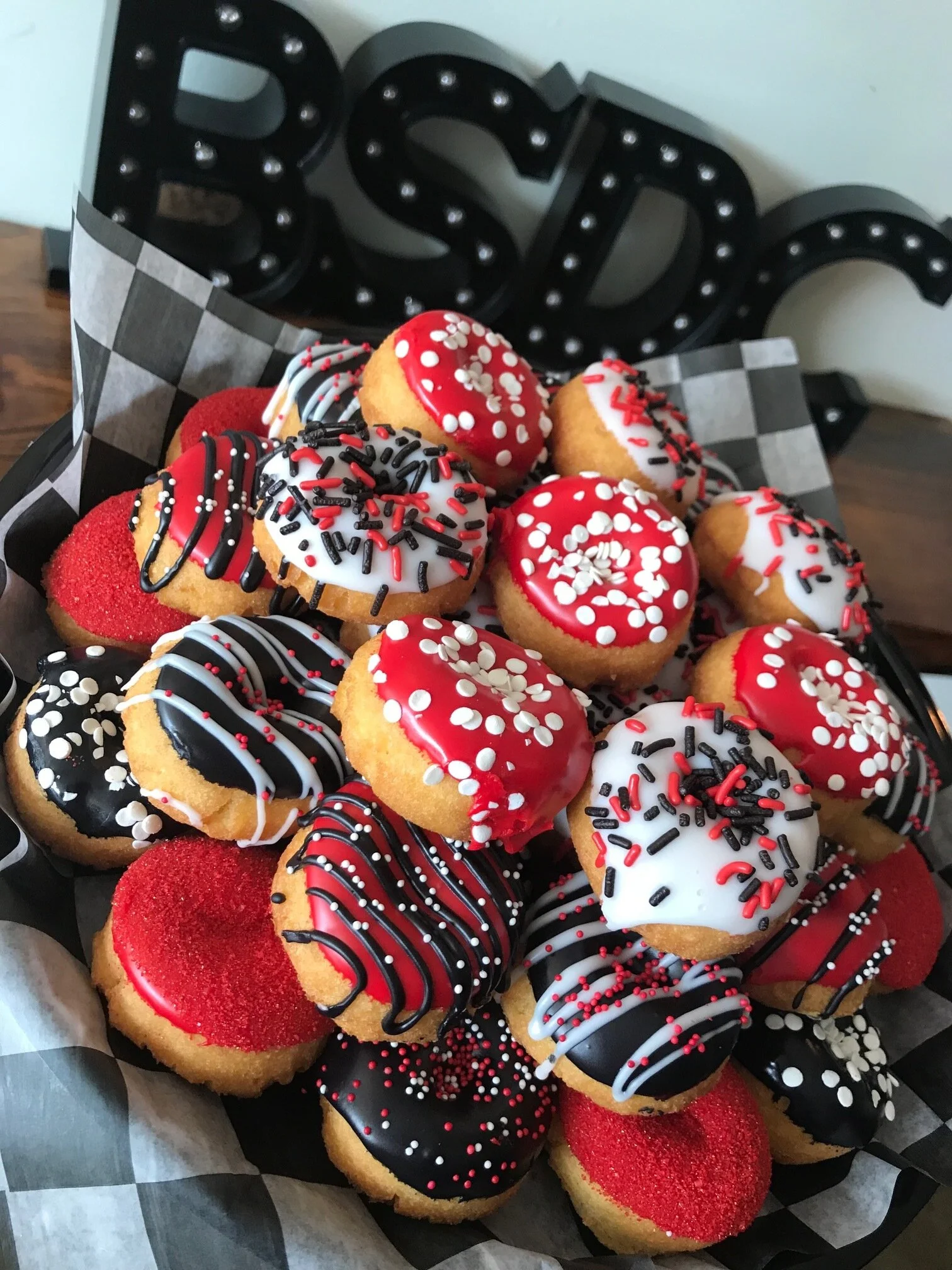 Custom Donuts — Broad Street Dough Co.