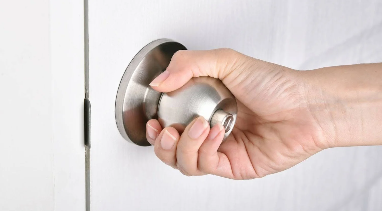 Cleaning High-Touch Surface: Best Practices for Effective Disinfection ...