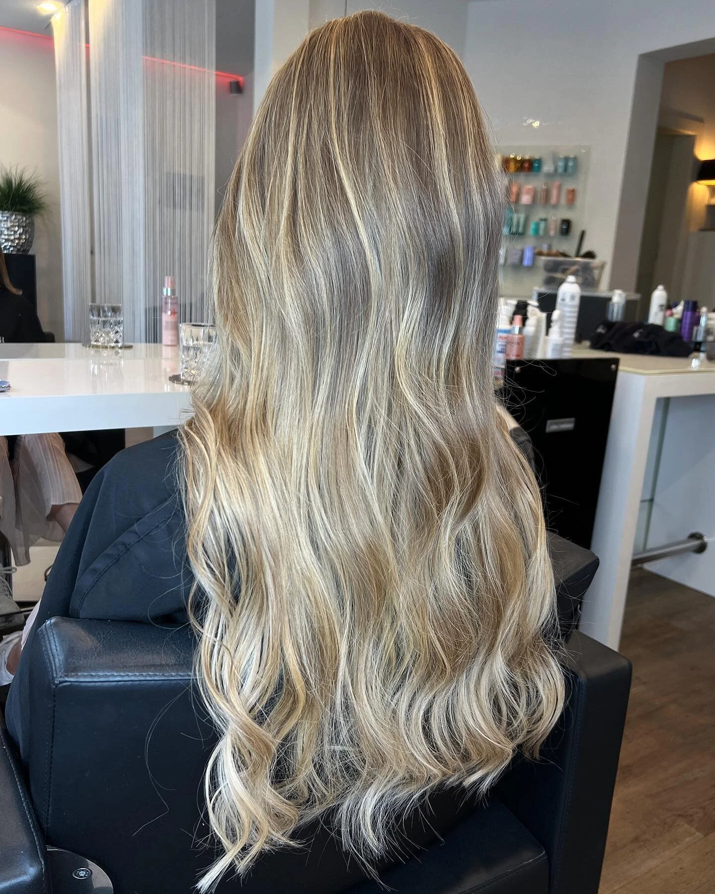 SABRINA SCHUSTER HAIR MUNICH